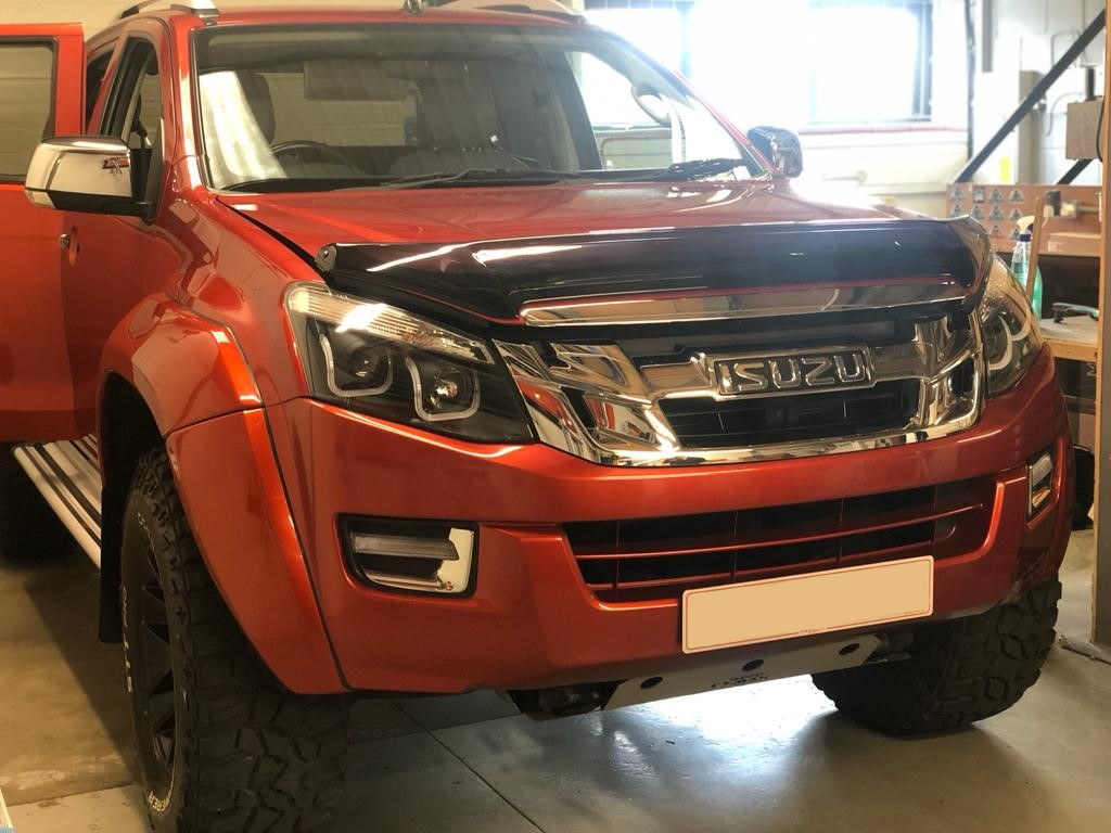 ISUZU D-MAX TRUCK SPECIAL EDITION - Prestige Graphics