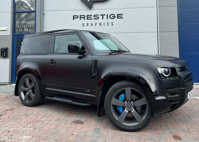 LAND ROVER DEFENDER - Prestige Graphics