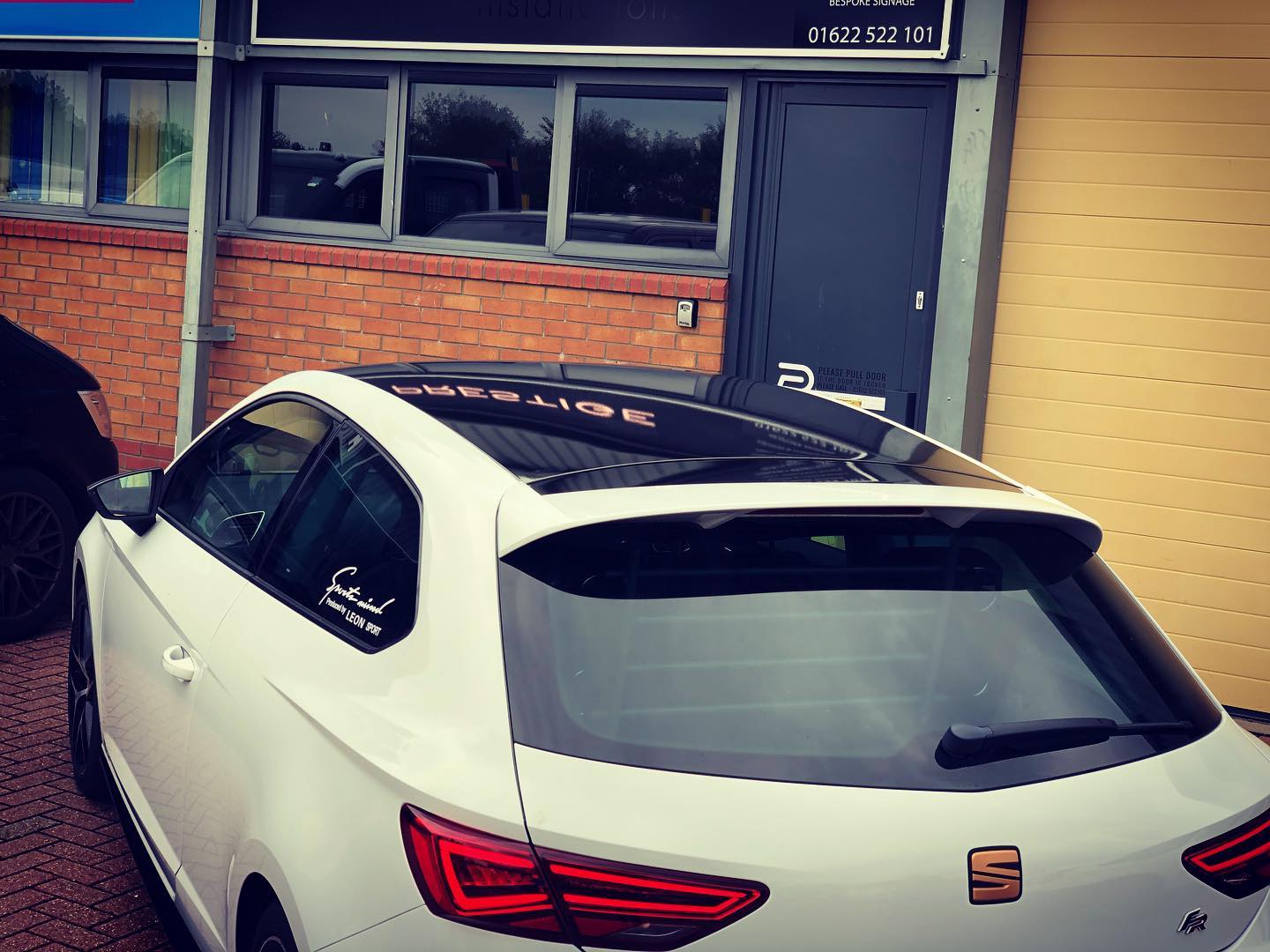 SEAT LEON - Prestige Graphics