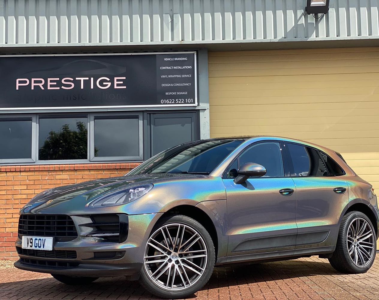PORSCHE CAYENNE - Prestige Graphics